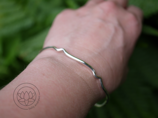 Sound Wave Silver Bangle 2mm wire - Sally Andrews Jewellery